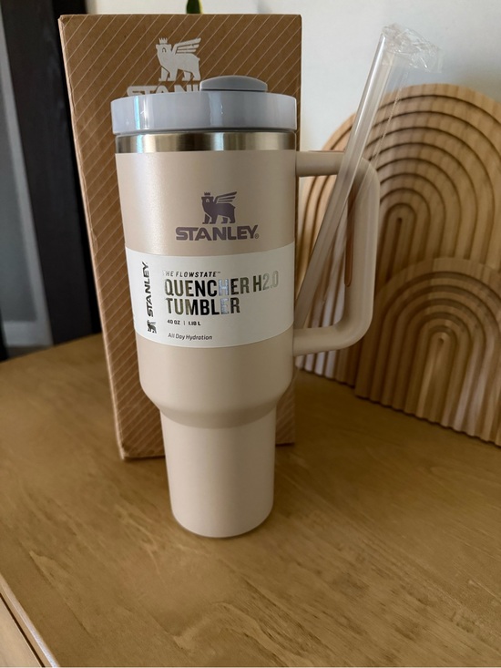 Stanley | Dining | Stanley Quencher 4oz H20 Tumbler Cream Color | Poshmark